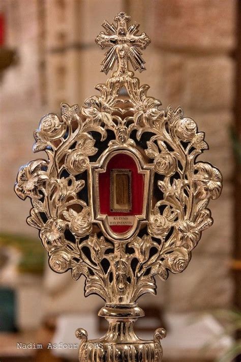 Llega A Tierra Santa Una Reliquia De La Santa Cuna Del Niño Jesús