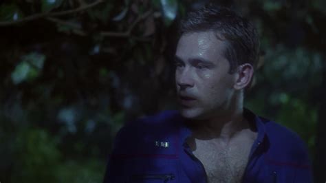 Auscaps Connor Trinneer Shirtless In Star Trek Enterprise 2 11 Precious Cargo