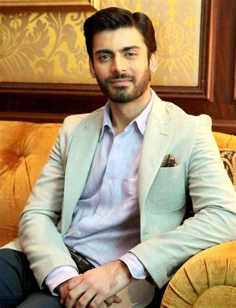 Khoobsurat Couple Sonam Kapoor Fawad Khan Turn Tv Hosts Photo2