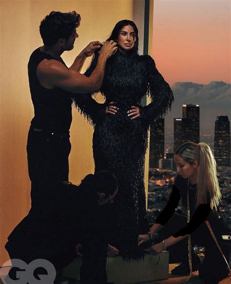 کیم‌ کاردشیان مرد سال معرفی شد علت انتخاب یک زن به جای مرد