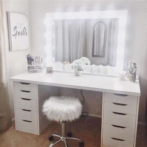 20 Classy Dressing Table Design Ideas For Your Room