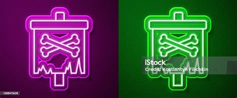 보라색과 녹색 배경에 고립 된 빛나는 네온 라인 해적 플래그 아이콘 벡터 경계 표지에 대한 스톡 벡터 아트 및 기타 이미지 경계 표지 공포 무서움 기 Istock