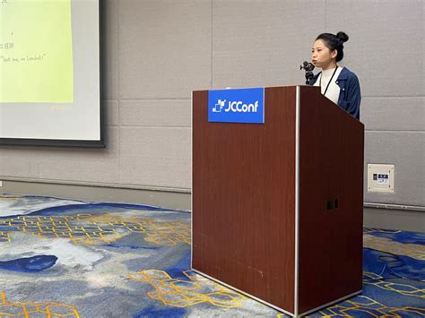 Jcconf 2023 第一次在研討會上面分享 雖然只是短短的十五分鐘、 只是介紹大家已經用超多的lombok 但自己還是在準備過程中學到了很多 Tzuyin Huang