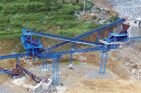 碎石加工厂 碎石料场 碎石厂 大山谷图库