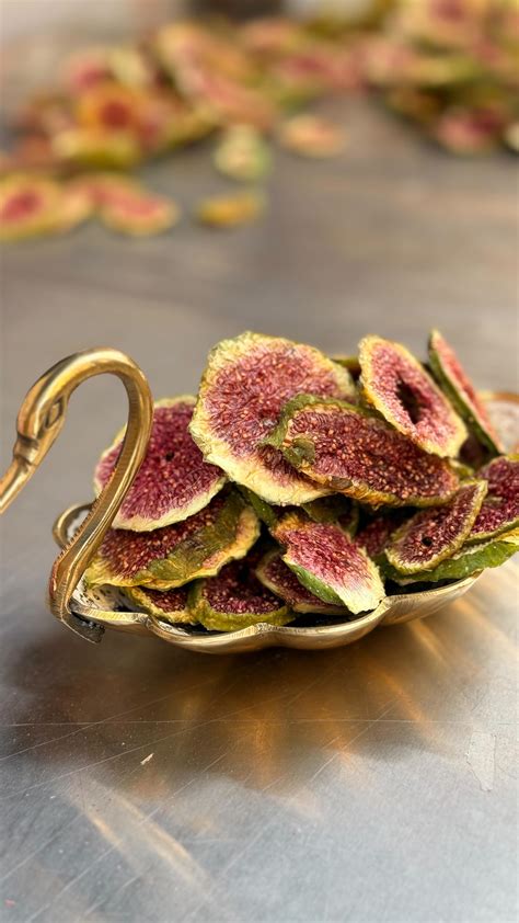 ‎قندگیاهیرژیمسوغاتشیرینیزنجبیلحلواسوهانسلامتیتغذیه سالم