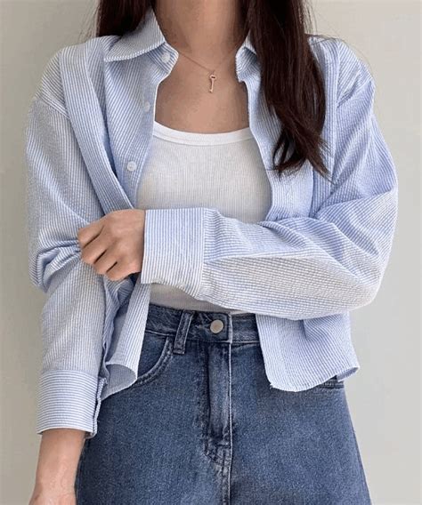 [여름필수템🐋커버업] 시어서커 스트라이프 크롭 여름 셔츠 남방 2color 에이블리