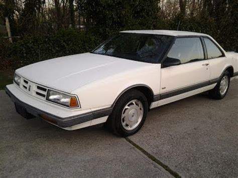 Look At A 1991 Oldsmobile Eighty Eight Coupe Youtube