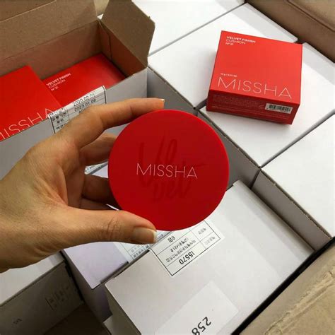 Missha Velvet Finish Cushion SPF50+ PA+++ кушон с матовым финишем (арт ...