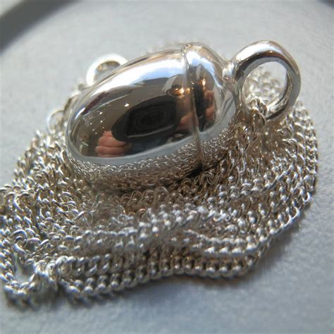 Silber Toggle Acorn Anhänger