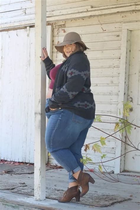 Conquering The Plus Size Crop Top Fatgirlflow Com