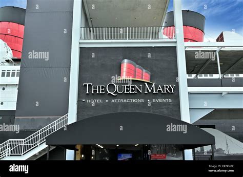 Long Beach California 14 Jun 2023 Sign At The Entrance To The Queen