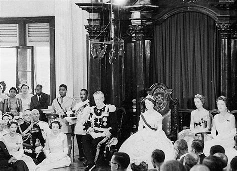 Iris Peakes Diamond Tiara The Royal Watcher