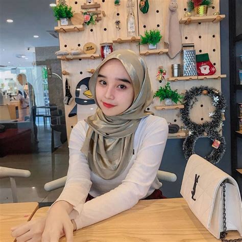 Pijat Panggilan Kendari Jam Plus Wanita Muda Mantap