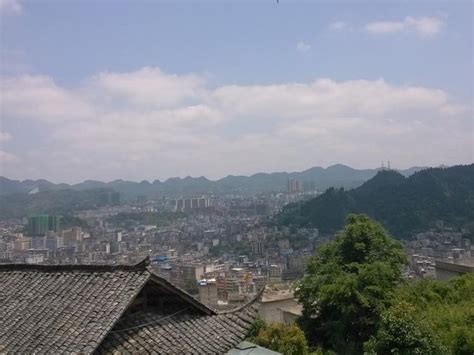 湖南西部這座山區小縣城發展得好快好多高樓大廈還在建設中 每日頭條