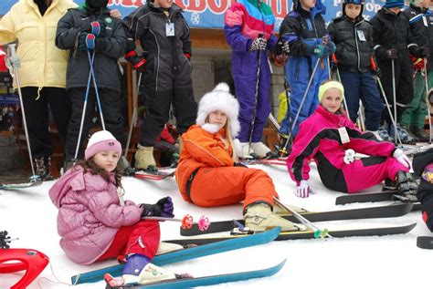 По повод 100 годишния юбилей на ОУ „Иван Вазов“ представяме и втория клип от спортната дейност