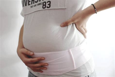 孕妇托腹带哪个牌子好 台湾六甲村托腹带拖孕测评 2 妈妈育儿网