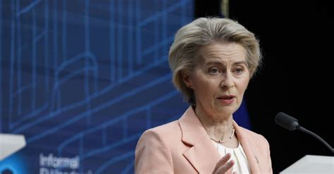 Eu수장 유럽산 무기 수입 점점 늘려야美 안보의존 탈피