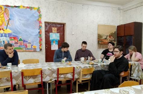 Подросток во ржи Богородицерождественский храм в Костино