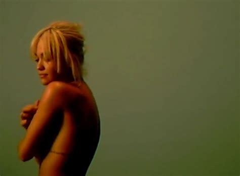 Rita Ora Topless Porn Pictures Xxx Photos Sex Images 3653993 Pictoa