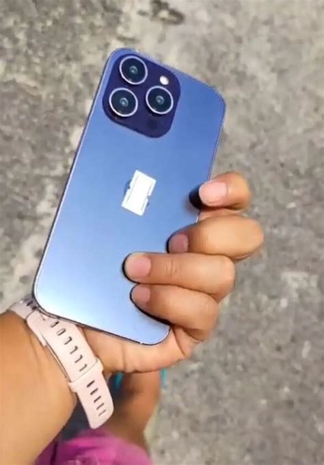 رنگ جدید و جذاب آیفون ۱۴ را ببنید