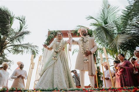 Anuja Kanawade And Pranav Sahay Beleza By The Beach Goa Weddingsutra