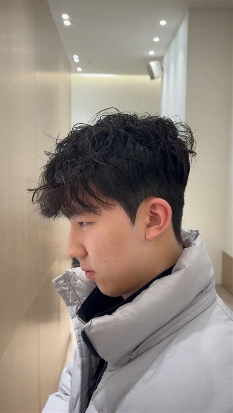 부천미용실 리코너13 건우 남자머리 애즈펌 드랍컷 시스루댄디 Leeconer13 2024 New Contemporary 기르는중에 추천드릴 숏필러스스타일입니다