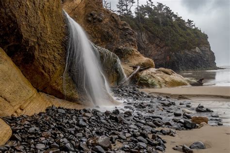 Hug Point Oregon 1 Best Place To Explore At Low Tide