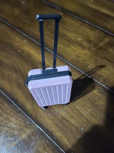 Tiny Suitcase Print In Place By Ixpatch Makerworld Download Free 3d