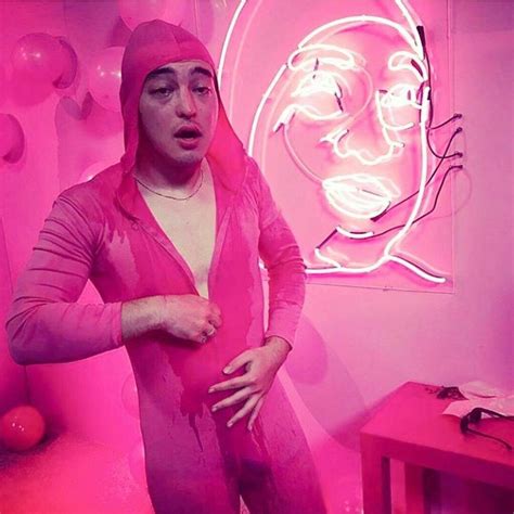 Pink Guy Filthy Frank Joji Filthy Frank Wallpaper Artist Guy Pictures