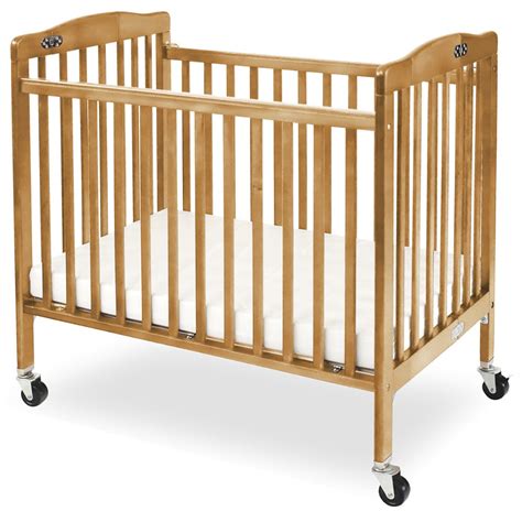 Foldable Compact Crib Natural