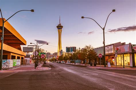 Best Things To Do And See In Las Vegas Downtown Arts District Thrillist