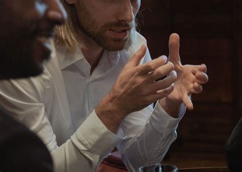 34 Subtle Red Flags That Indicate Someone Is A Bad Person Bored Panda