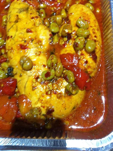 Poissons A La Marocaine Œufs De Poissons Thon Saumon Perche Du Nil Filet Damnone · Tous à