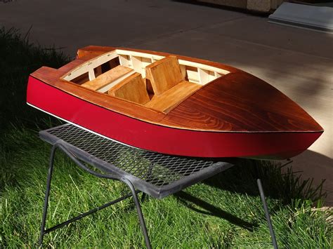 Developable Surface Boat Designs September 2016