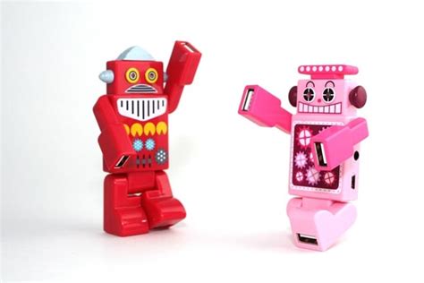 Available Port Robot USB Hub Gadgetsin