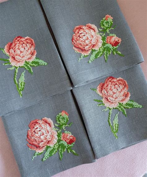 Сервировка стола Машинная вышивка Вышивка крестиком Сервировка