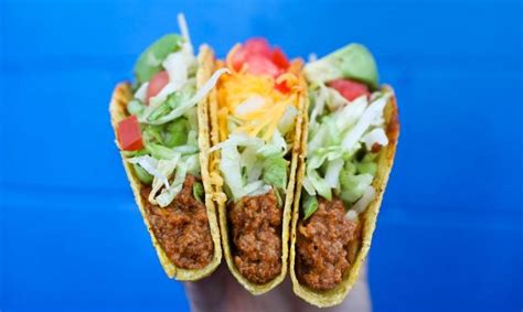 Del Taco Rolls Out Plant Based Tacos With Beyond Meat