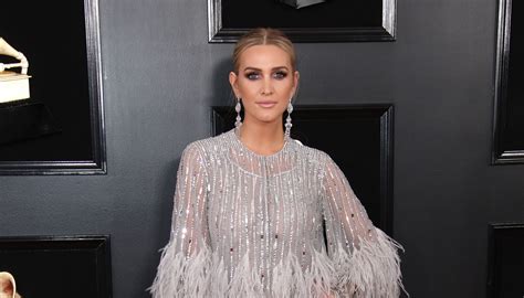 Ashlee Simpson Talks Viral Snl Lip Sync Fiasco Backlash