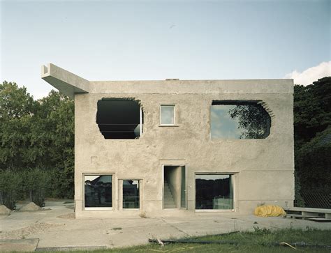 Naked Architecture Valerio Paolo Mosco For IQD Iqd