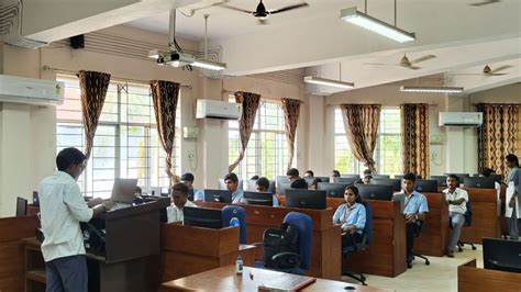 Pycec Programmingbootcamp Python Lists Tuples Education Coding Experience Focescec