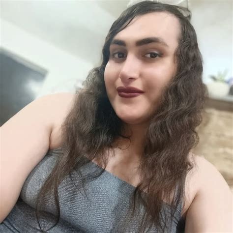 Frimah Farimah Mehdiniea • Threads Say More