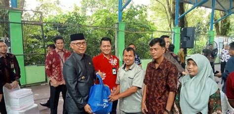 11 Ribu Paket Sembako Dari Forum CSR Disalurkan Fasha CSR Tanggungjawab Sosial Perusahaan