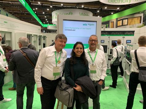 Shruthi R On Linkedin Segreatpeople Customerfirst Coreteam Lifeison