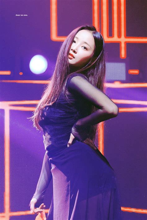 Momoland Yeonwoo Images 1