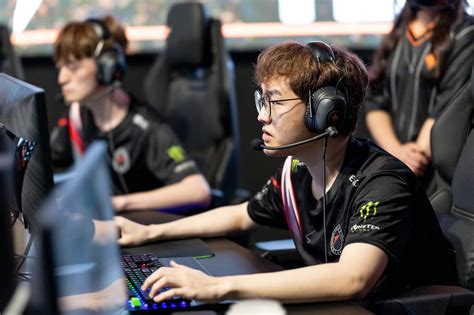 Talon Lol Talon Lol Added A New Photo