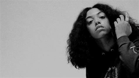 Mahalia Burkmar Feet