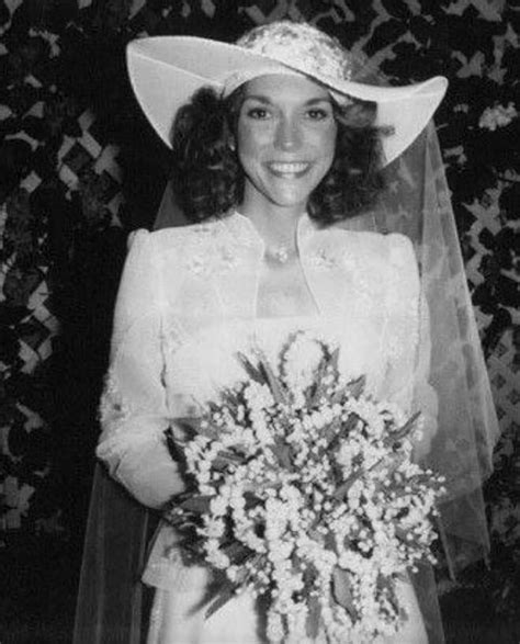 Pin By M On K Carpenter Karen Carpenter Celebrity Weddings Karen Richards