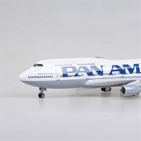Die Cast Airplane 47cm Scale Replica With Lights From Ddmyearth