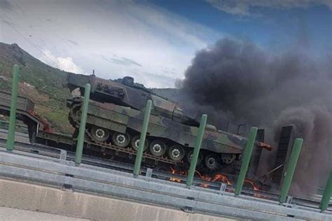 Танк Leopard 2a6 получил повреждения при перевозке в Португалии Российская газета