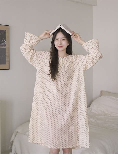 어나더디잠옷 프리지아 요루면 긴팔 원피스 여성 잠옷 파자마 홈웨어 2color